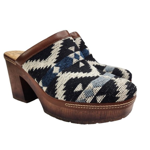 Kork-Ease | Shoes | Korks Kork Ease Lori Clogs Size 9 Blue Aztec Knit Mules 4 Block Heel ...